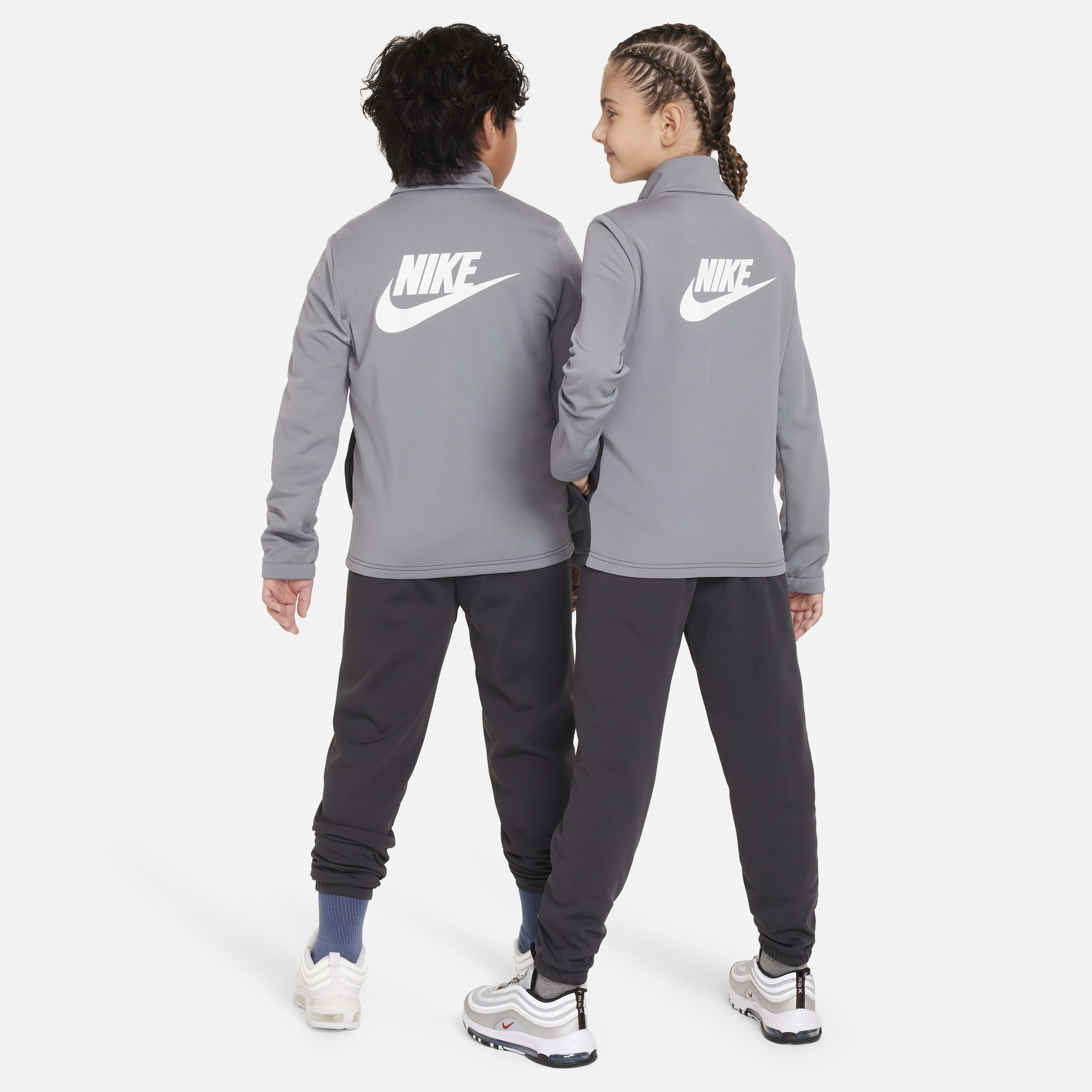 Nike Sportswear - conjuntos - Nike - Nike Chile | Tienda Oficial