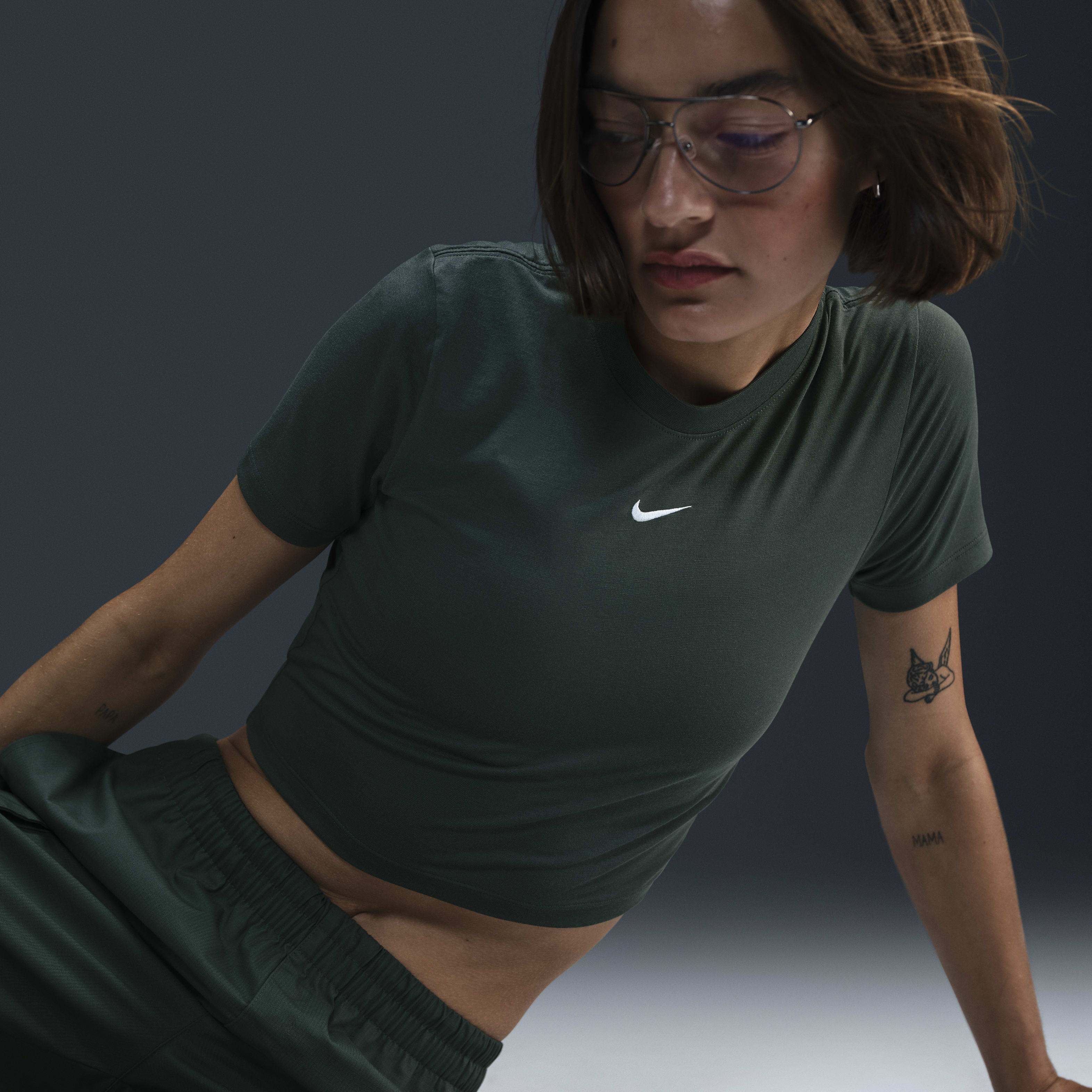 Nike Sportswear Essential - poleras - Nike - Nike Chile | Tienda Oficial